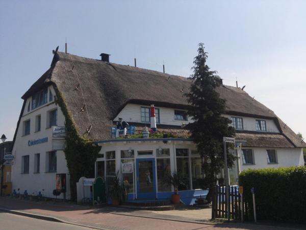Landhotel Ostseetraum & Fewo - Nienhagen