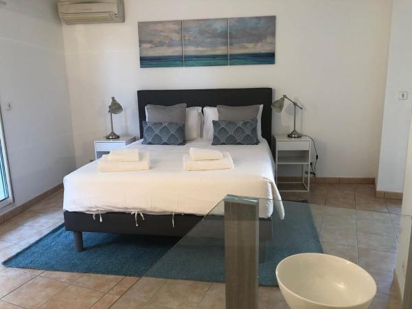 Luminous, Street View Studio, Excellent Location - Monte-Carlo