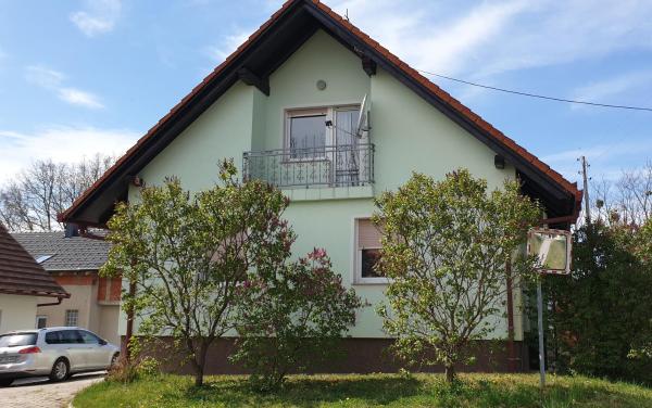 Beautiful House Surrounded By Pure Nature - Slowenien