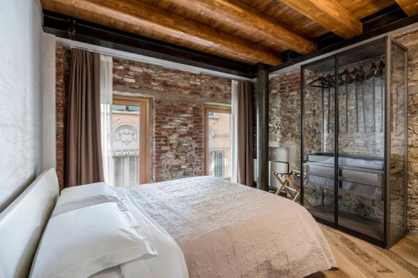 Crocus Apartments - Sirmione
