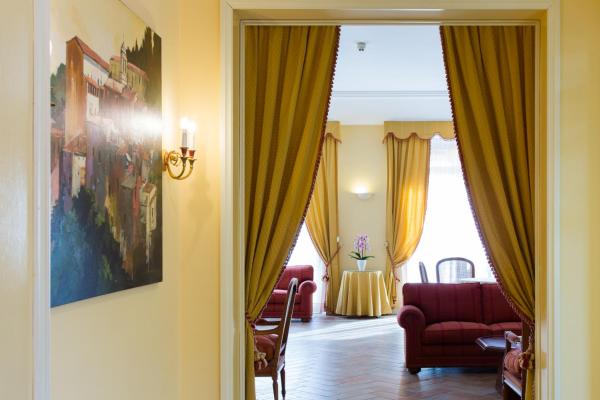 Hotel Tuder - Todi