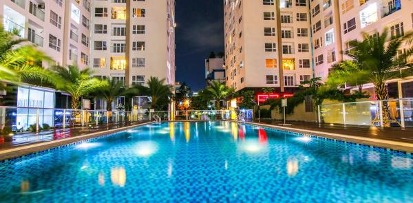 Teddy Apartment At Sky Center Luxury - Hô Chi Minh-Ville