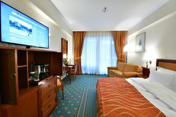 Lux Garden Hotel - Azuga