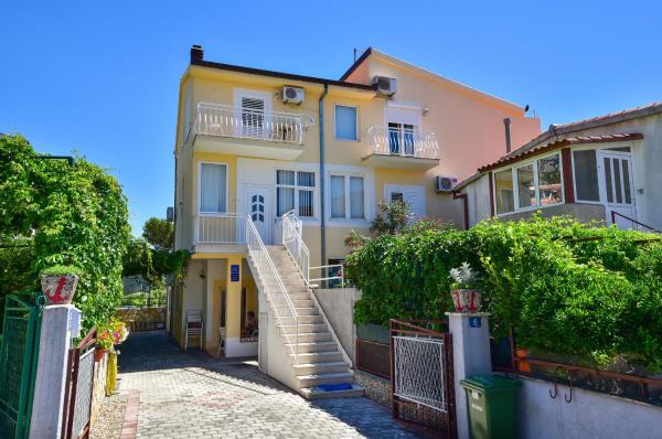 Rosalia Apartments - Makarska