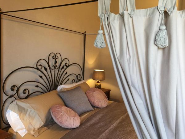 Cordella In Valdorcia Truffle And Olive Oil Resort - Riccione