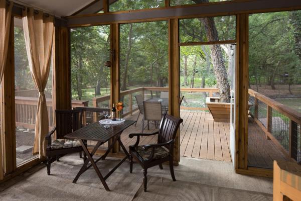 Cypress Creek Cottages - Wimberley, TX