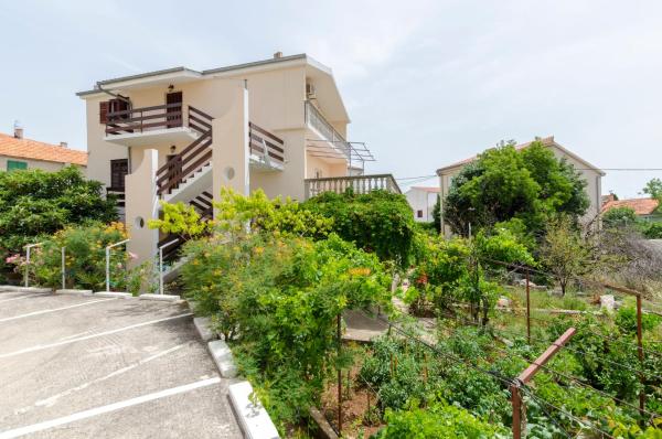 Apartment Damir - Primošten