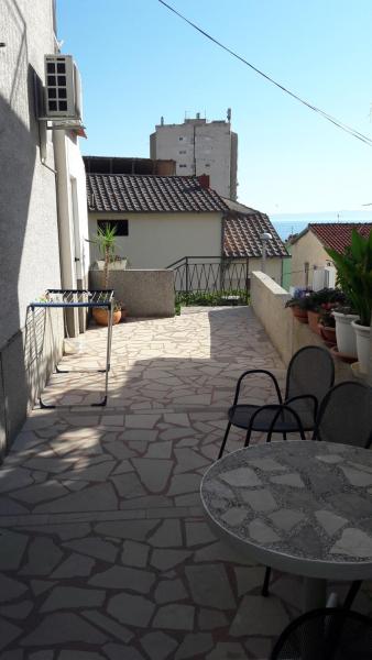 Guest House Lucija - Makarska