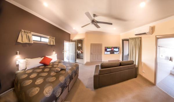Broken Hill Outback Resort - Broken Hill