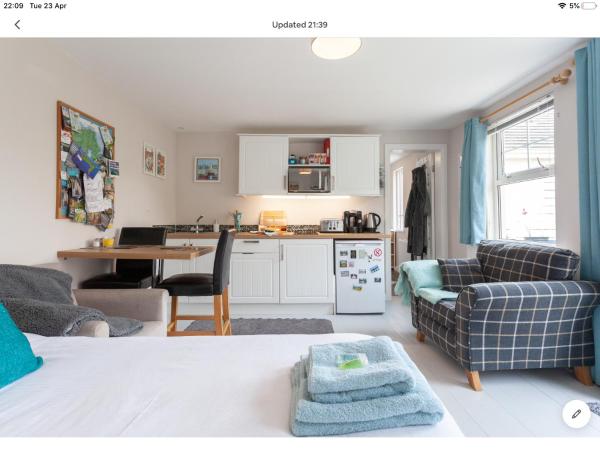 The Studio Castlerock With Hot Tub - Castlerock