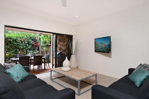 Cavvanbah Beach Villa - Byron Bay