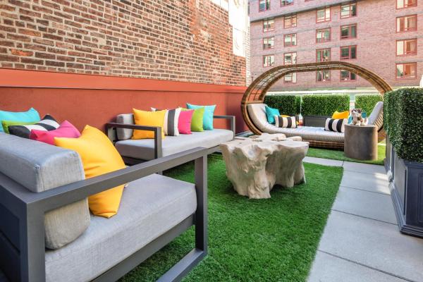 Staypineapple, An Artful Hotel, Midtown New York - New York City