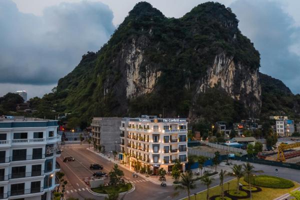 The Confetti Hotel - Ha Long