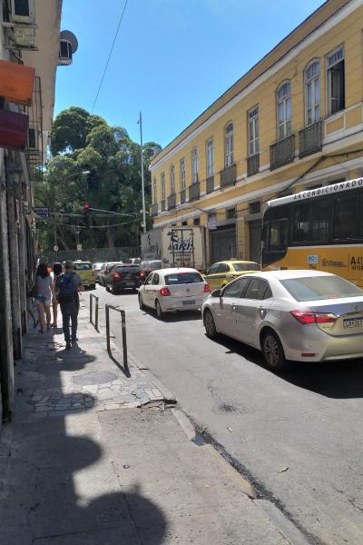 2 Quartos No Centro Completo, Próximo A Lapa, E Central,smart Tv, Metrô, Etc - Glória