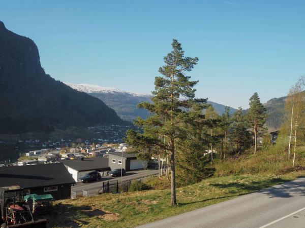 Stryn (10 Min Fra Sentrum) Stor Og Moderne Leilighet - Loen