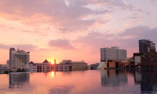 Dhotel Pattaya - Pattaya City