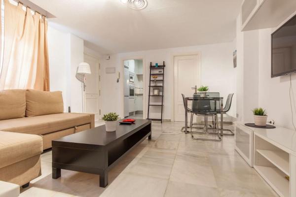 Panther Home Museo Ii - Seville, Spain