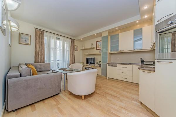 Apartament Złota Gracja Z Prywatnym Parkingiem - Sopot, Polska