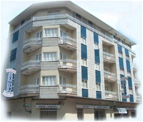 Hotel Lorenzo - O Carballiño