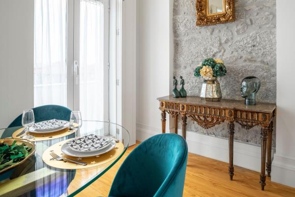 Downtown Historic Apartments - Oporto