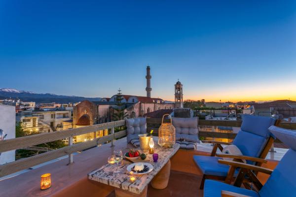 La Barchetta Old Town Home With Seaview - Chania