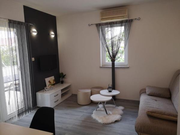 Apartment Vesna - Novalja
