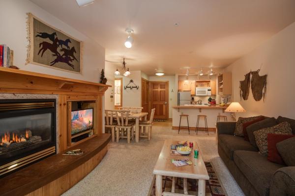 Teton Serenity By Kabino Community Hot Tub Fitness Center Near Grand Targhee Resort Electric Grill Sleeper Sofa - Lake Solitude, WY