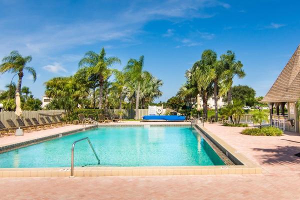 Luxury Totally Renovated Jupiter Villa 2/2 1900 Ft From Beach - Jupiter, FL