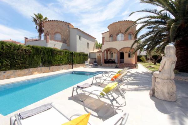 Leon Inmo Villa Gabriela - 10034 - Empuriabrava