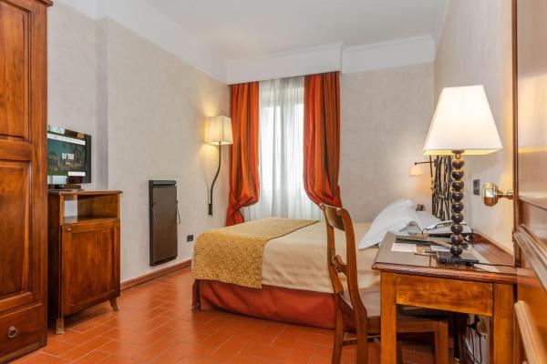 Hotel Ristorante La Pergola - Orte