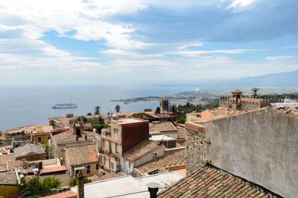 Sunset Holiday Home Taormina - Taormina