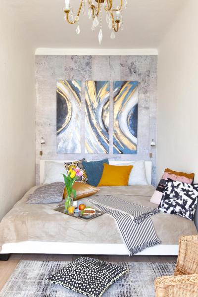 Prague Castle Apartment With Garden, New! - Prague Václav Havel Airport (PRG)
