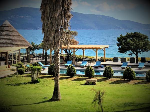 Hotel Le Ruesco - Serra-di-Ferro