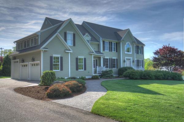 Eagles Nest At Mystic Manor - Connecticut