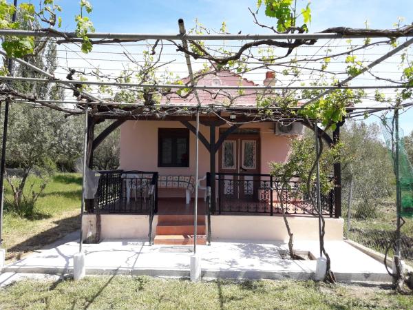 Olympian Garden Home - Ситония