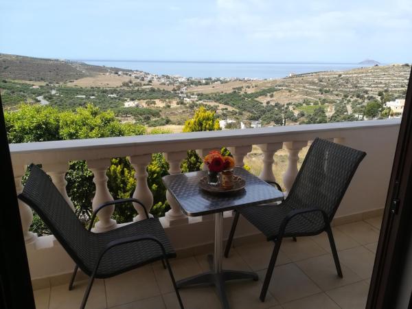 Odisseas Apartment - Pitsidia