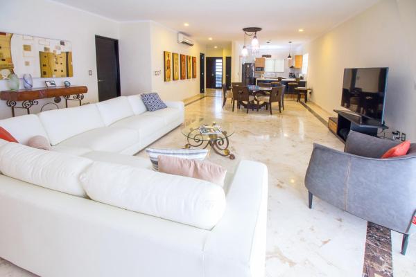 Corto Maltes 203 Apt 2 Bedroom Ocean View - Playa del Carmen