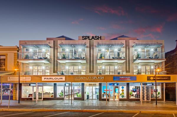 Semaphore Splash Apartments - Adelaide