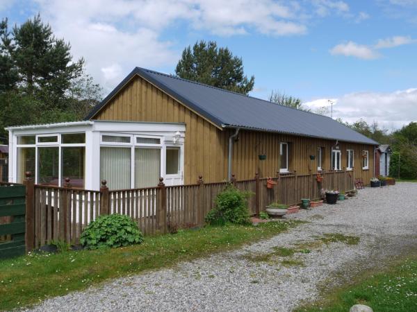 Roe Deer Cottage - Loch Ness
