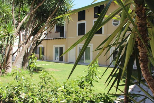 Corte Del Merlo - Palermo