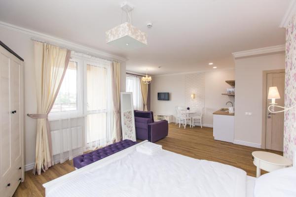 Bonapart Delux - Lviv