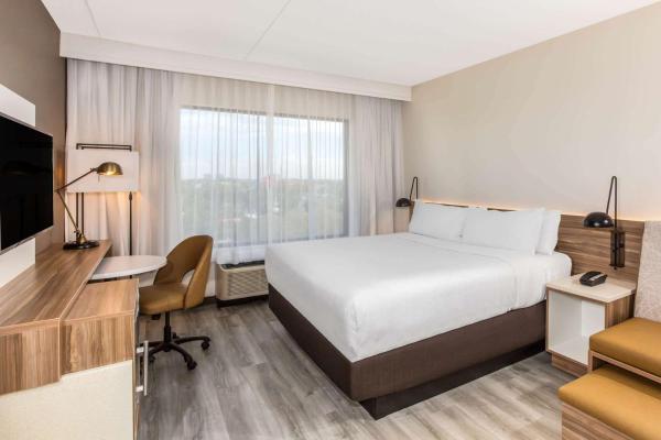 Wyndham Garden Ft Lauderdale Airport & Cruise Port - Miami Gardens, FL