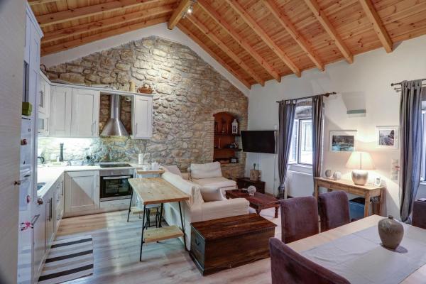 Luminous 2bd Stone Apt In The Alleys Of Corfu Town - Corfou