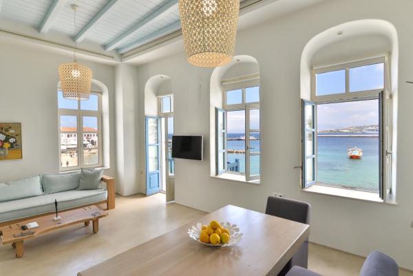 White Memories, Seafront Luxury Apartment Mykonos - Mykonos Region