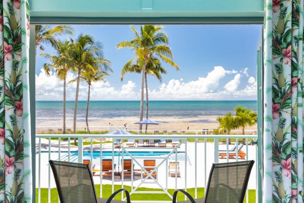 Grassy Flats Resort & Beach Club - Florida Keys, FL