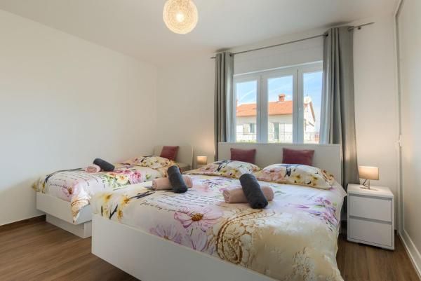 Esther Apartment - Pješčana Uvala