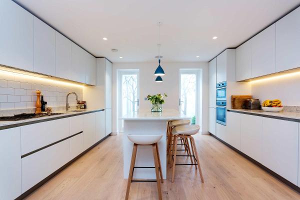 Veeve - Princedale Road Minimalism - Notting Hill