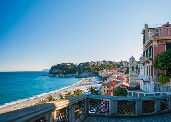 Hotel Tirreno - Stella, Liguria