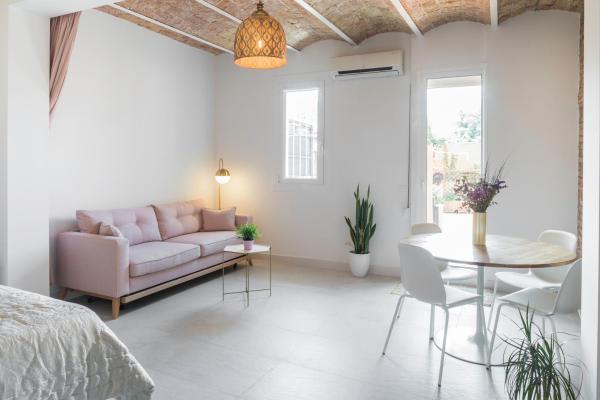 Magic Apartment With Private Terrace - Badalona