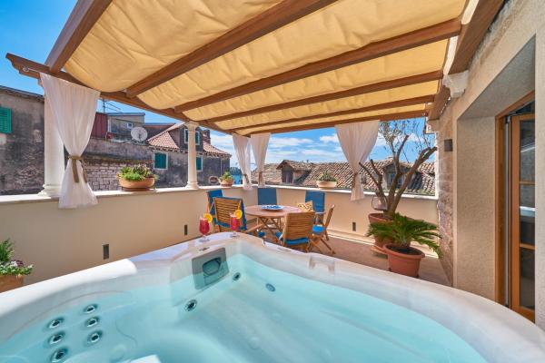 Villa Pergola - Vodice